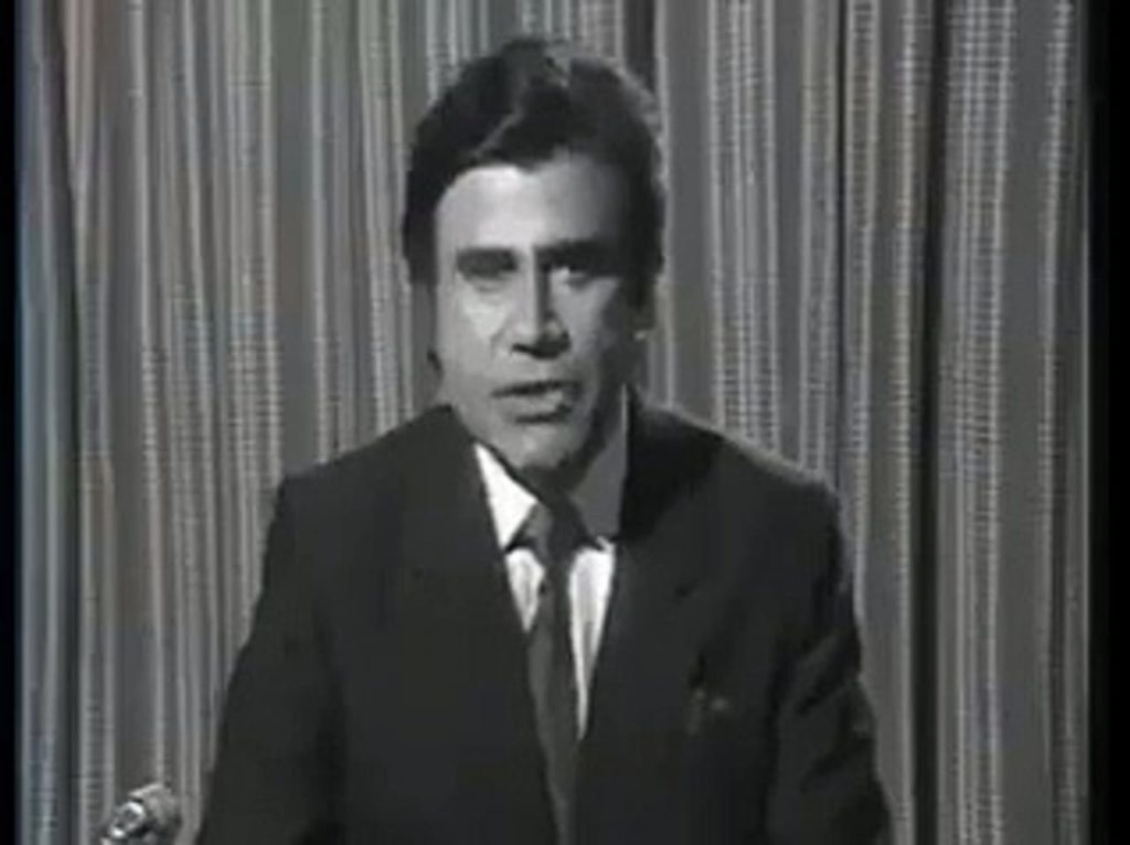 Tariq Aziz, Pakistan's First Major TV Host, Passes Away at 84 - WOW 360