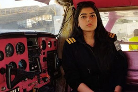 Meet Female Pakistani Pilot Azka Malik Who Loves Soaring High
