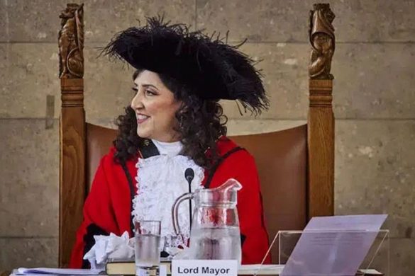 Dr. Yasmin Dar: Manchester's First Muslim Female Lord Mayor